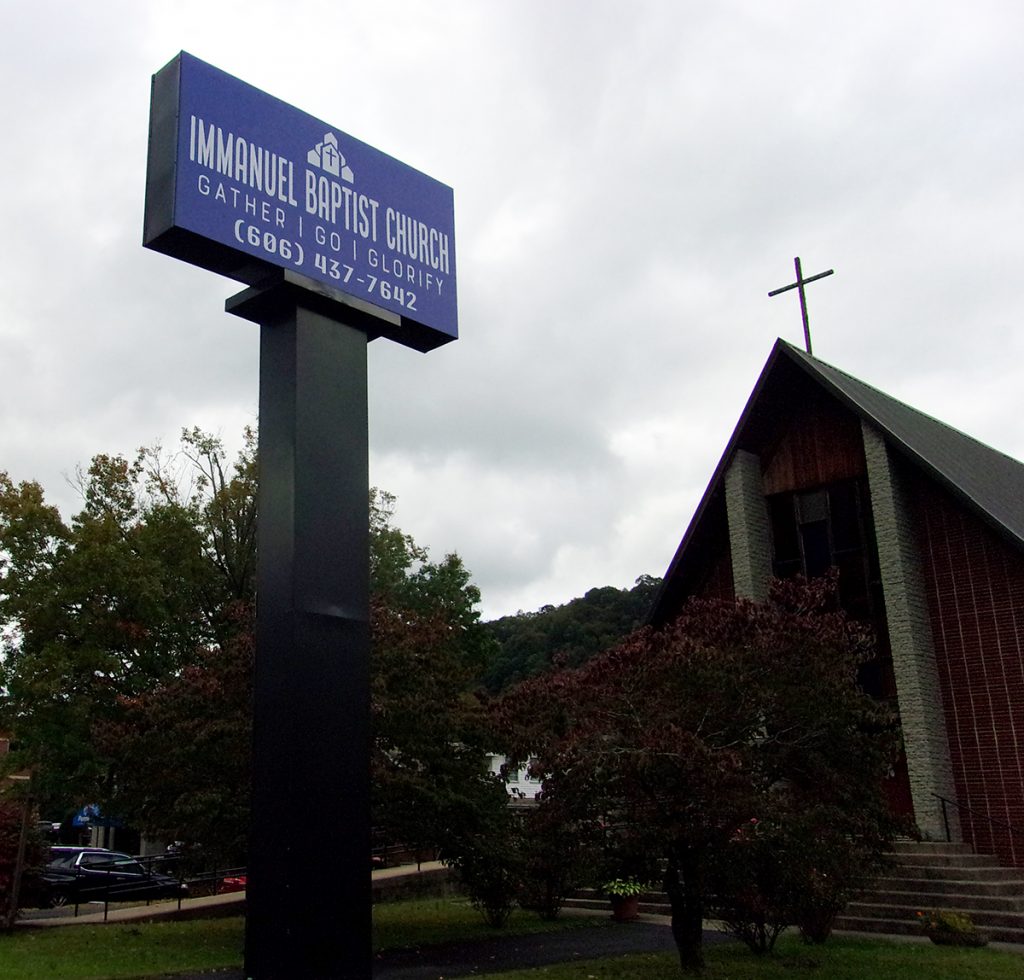 Freestanding and Building Signs - Unisign Corp