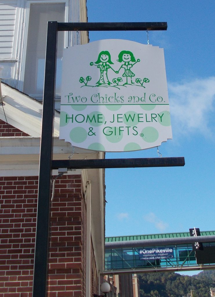 Metal/Brushed Aluminum Signs - Unisign Corp